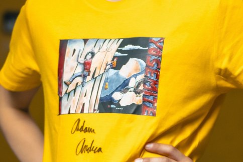 AO Signed Clothes :: Adam Ondra